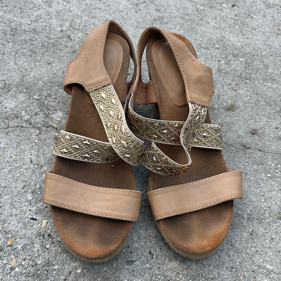 Payless | Shoes | Girls Wedges | Poshmark